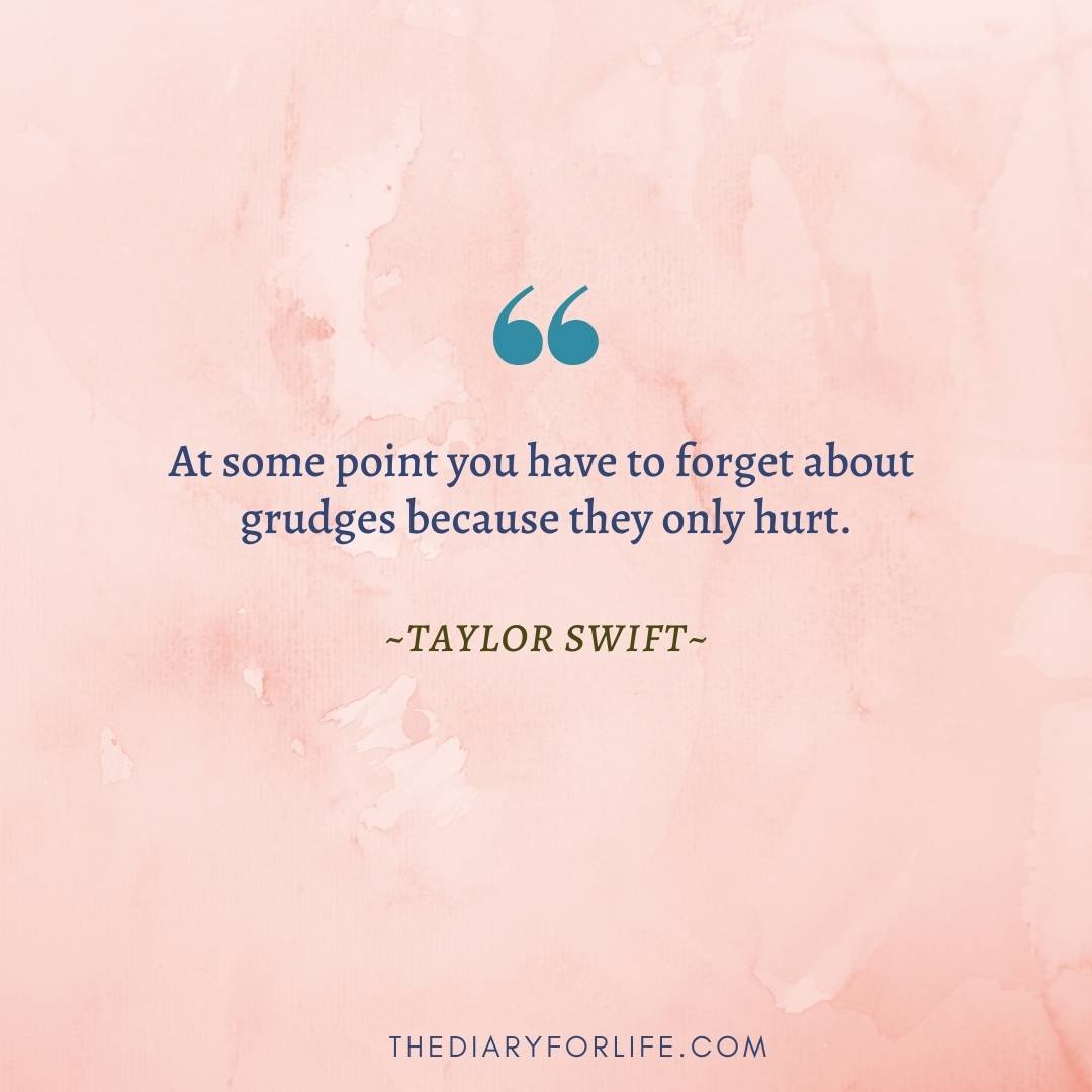 50+ Inspirational Taylor Swift Quotes About Life, Love & Friendship
